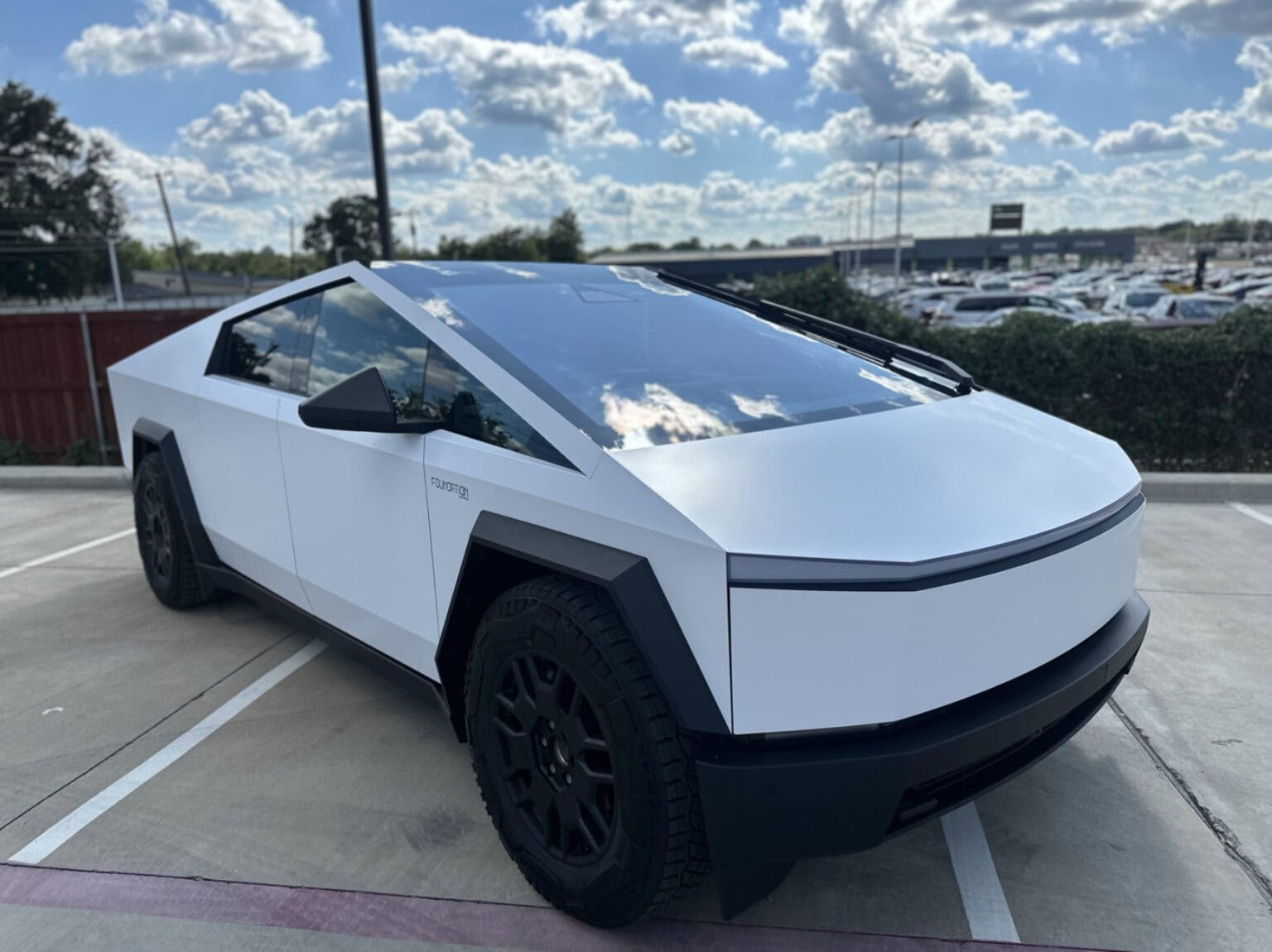 Wrapping Your Tesla Cybertruck: Dos And Don’Ts – JYZXLK